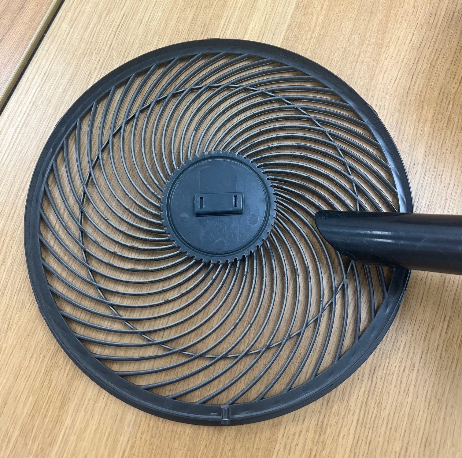 How to Properly Store Your Air Conditioner and Fan for Autumn