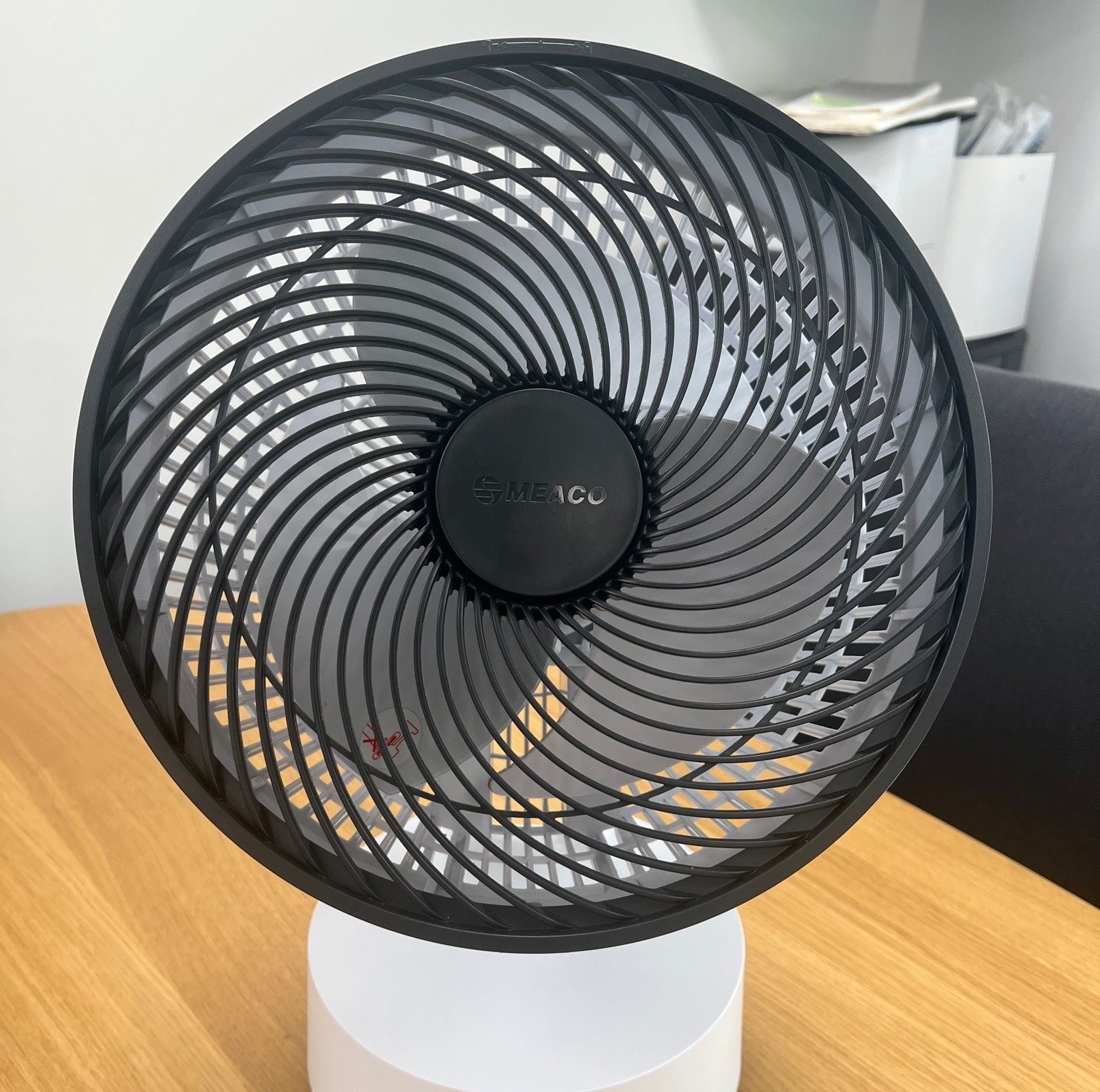 How to Properly Store Your Air Conditioner and Fan for Autumn